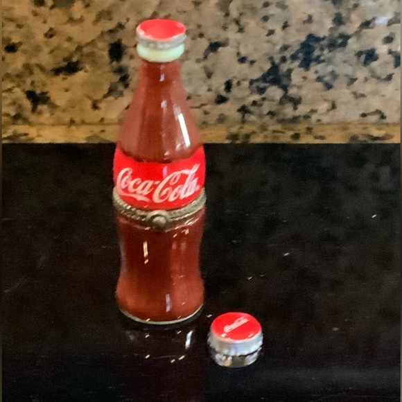 Storage & Organization | Coca Cola Bottle And Mini Coke Bottle Storage ...